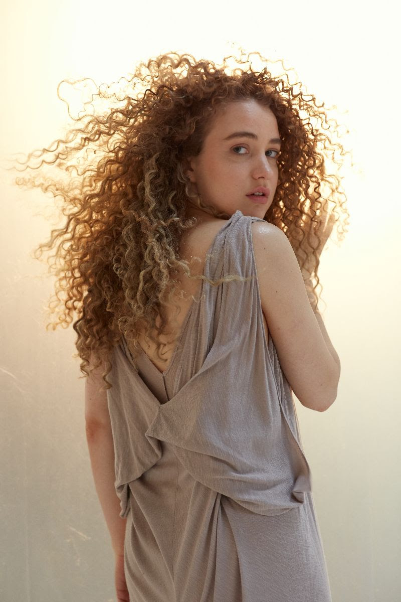 Crítica: Tal Wilkenfeld «Love remains» – the Guitar Xperience radio show